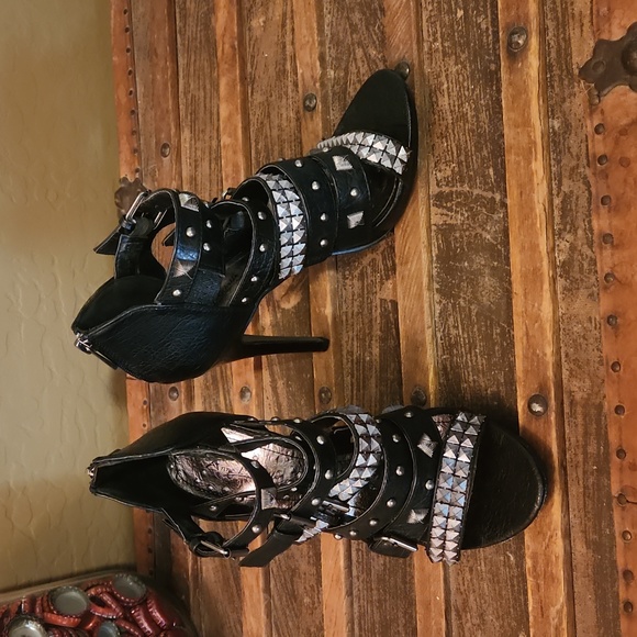 Anne Michelle | Shoes | Ann Michelle Black Leather Stiletto Sandals ...